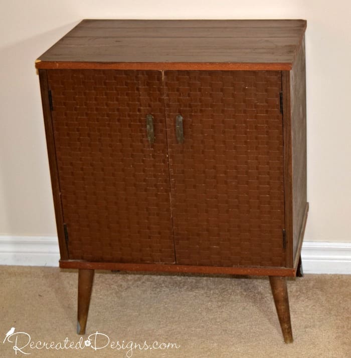 The Little Retro Cabinet - Recreated Designs
