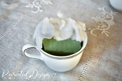 Turn Cherished Vintage Teacups Into Sweet and Charming Holiday Decor ...